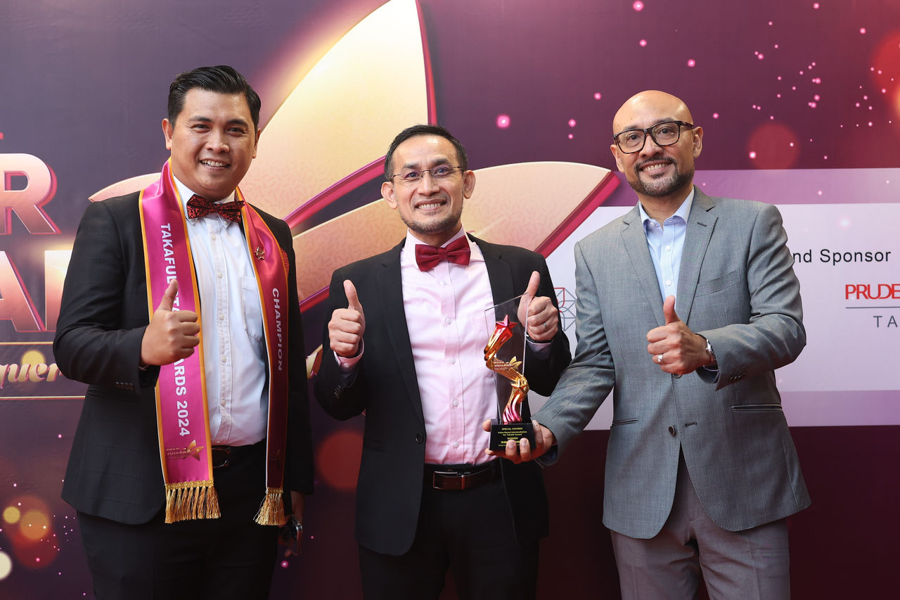 HLM Takaful memenangi anugerah berpestrij Value Based Intermediation ...